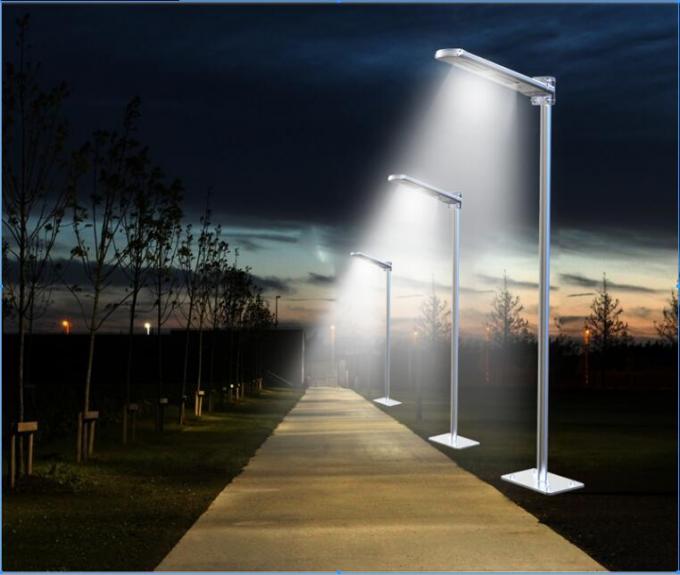CE Approved Rust Proof 6m 20w Solar Led Street Light